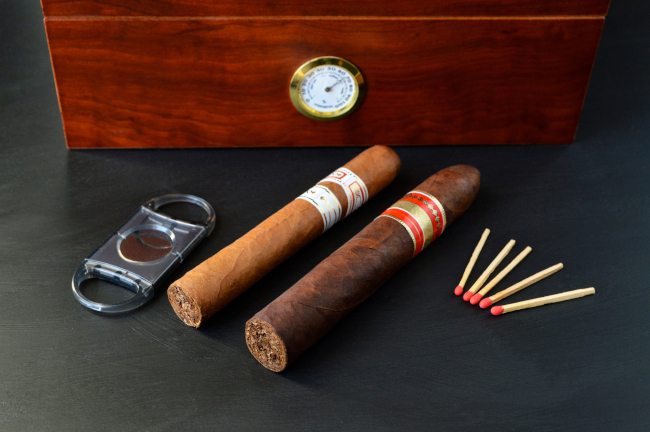 How to Choose Cigars for Any Occasion | Top Leaf Cigar Lounge